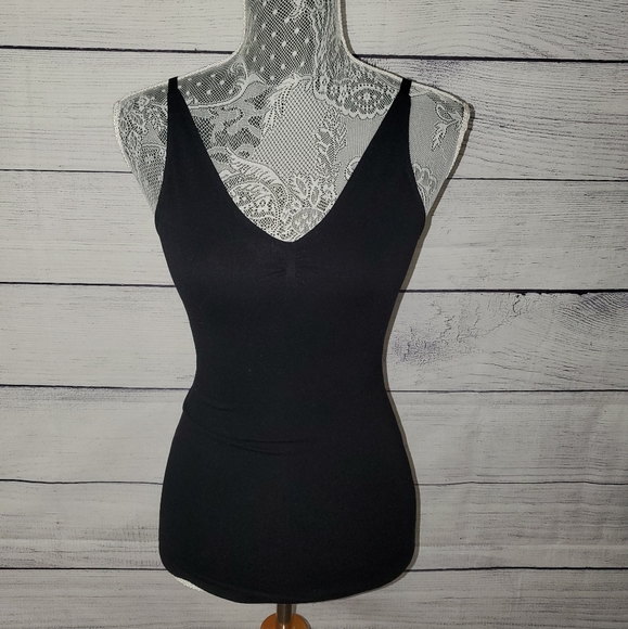 Marilyn Monroe | Intimates & Sleepwear | Marilyn Monroe Shaper Top ...